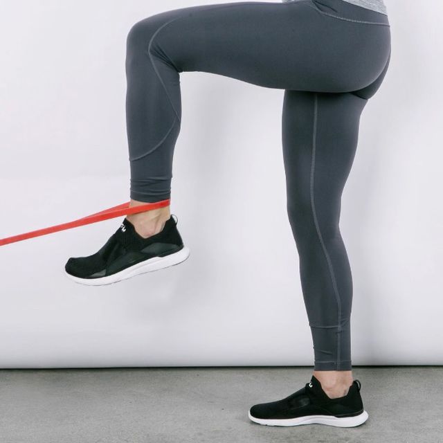 Stretch Cord Left Leg Cycle by Brian Fallon - Exercise How-to - Skimble