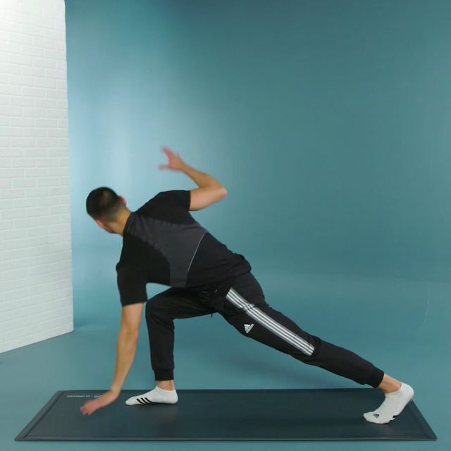 Lunge to Rotation by Brian Fallon - Exercise How-to - Skimble