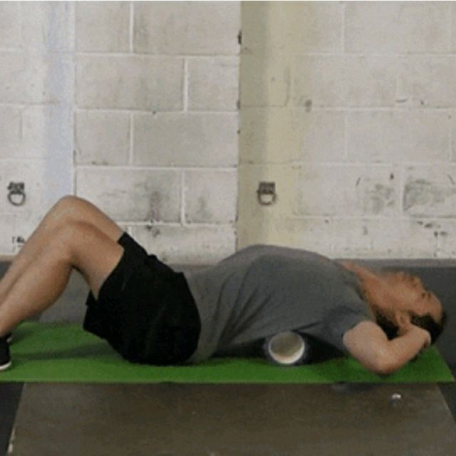 Thoracic Roller Extension by Vincent H. - Exercise How-to - Skimble