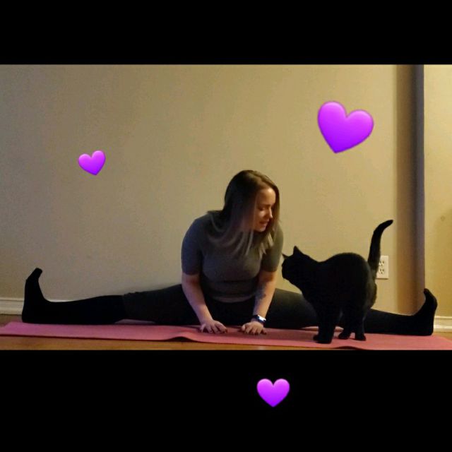 Middle Split - Oversplit Stretch by Bernadette C. - Exercise How-to ...