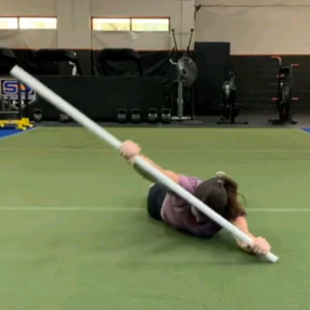 Prone Thoracic Rotation (right) by Tanya P - Exercise How-to - Skimble