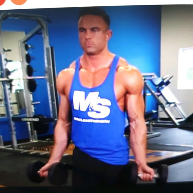 Zottman Curl by Max Popov - Exercise How-to - Skimble