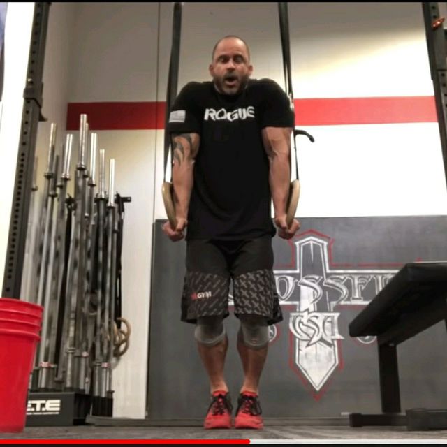 LOWER TRAP STRETCH by Vincent H. - Exercise How-to - Skimble