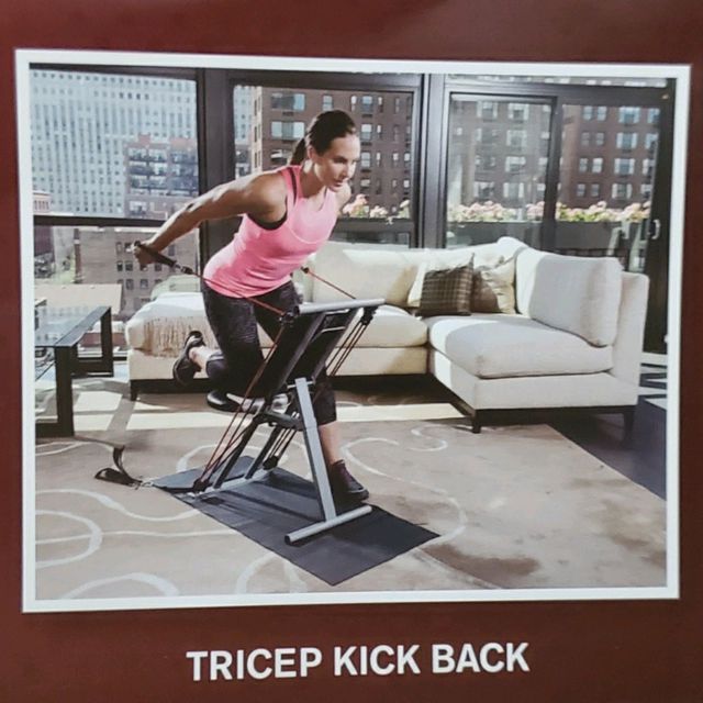 Cable Tricep Kickbacks by Stephanie R. - Exercise How-to - Skimble