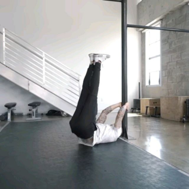 Dragonflag Negatives by Luca⚡ ⚡. - Exercise How-to - Skimble