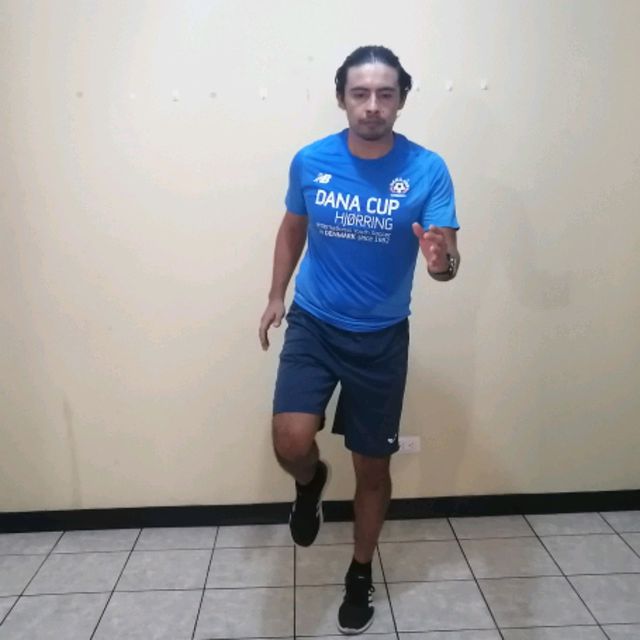 Saltos Con Pierna Izquierda by Ronald Estuardo Zavala Aguilar ...