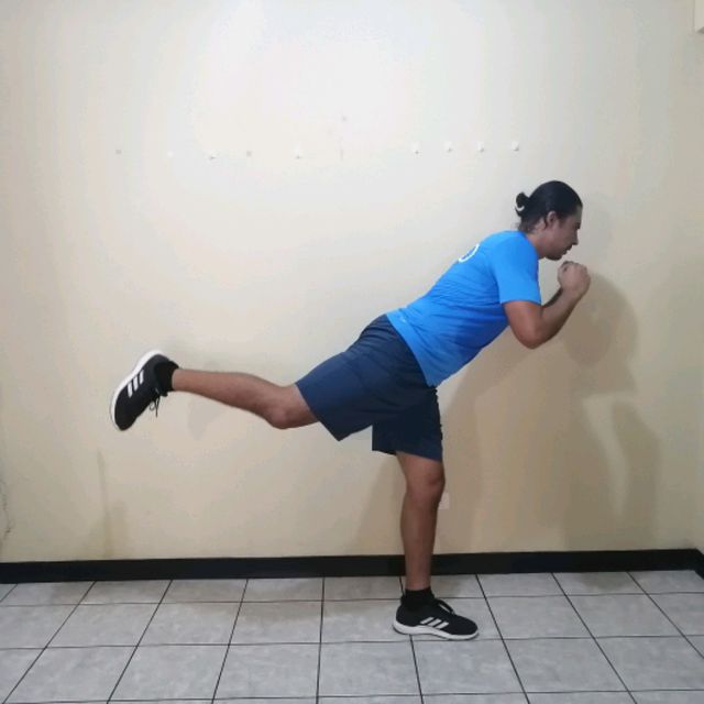 Patadas Traseras by Ronald Estuardo Zavala Aguilar - Ejercicio Cómo ...