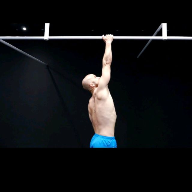 One Arm Rotations by Alex 🌊. - Exercise How-to - Skimble