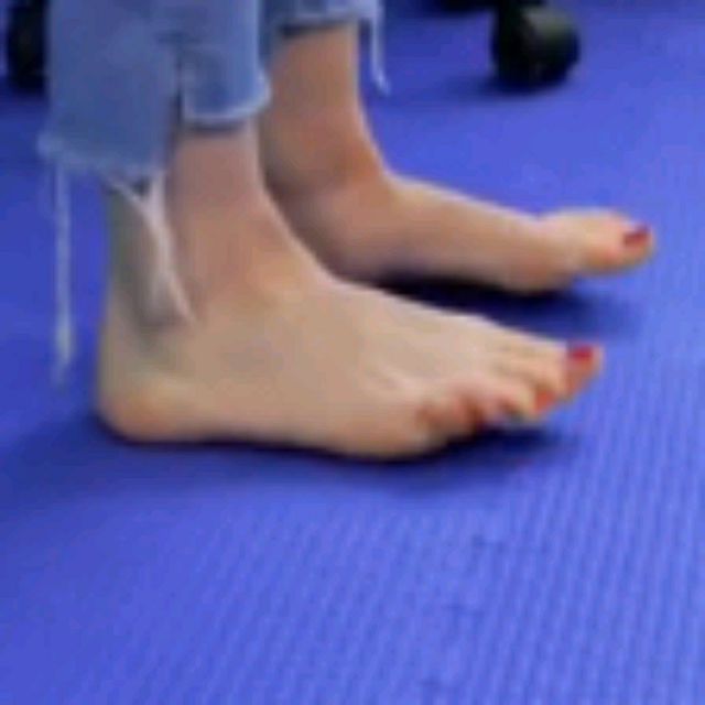 Go forward and backward, moving only with your fingers by Tanya P ...