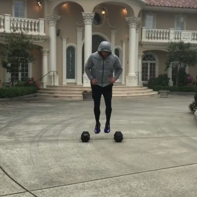 Burpee Jacks by Rushfitness 💪🏽 - Exercise How-to - Skimble