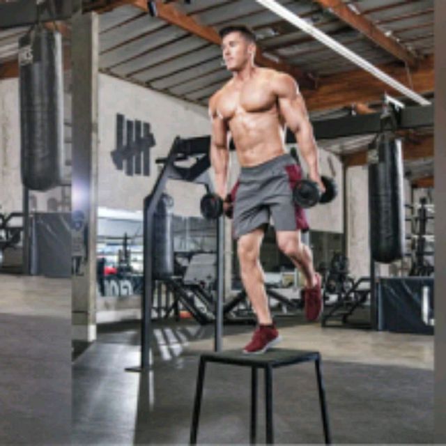 Dumbell Step Up por 𝔻𝕖𝕤𝕖𝕣𝕥 𝔽𝕠𝕩🦊 🌟 - Ejercicio Cómo hacerlo - Skimble