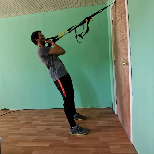 curl de biceps TRX by Francisco Perez - Ejercicio Cómo hacerlo - Skimble