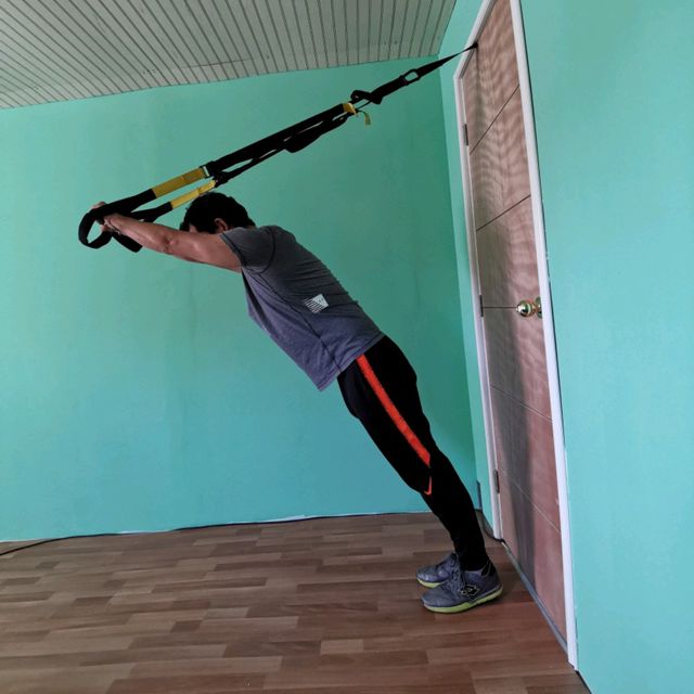 extensión de triceps TRX por Francisco Perez - Ejercicio Cómo hacerlo ...