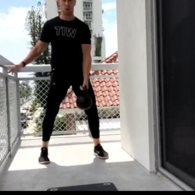 6 Swings + 5 High Pulls + 3 Rotational Cleans por Rushfitness 💪 ...