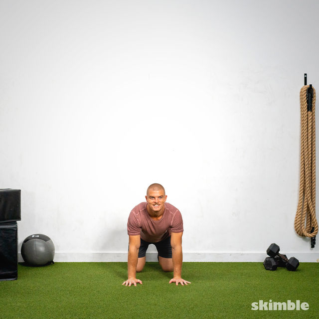 Wall Climb - Exercise How-to - Skimble Workout Trainer
