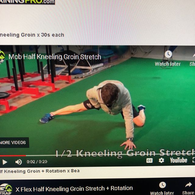 Half Kneeling Groin Stretch por Yves P. - Ejercicio Cómo hacerlo - Skimble