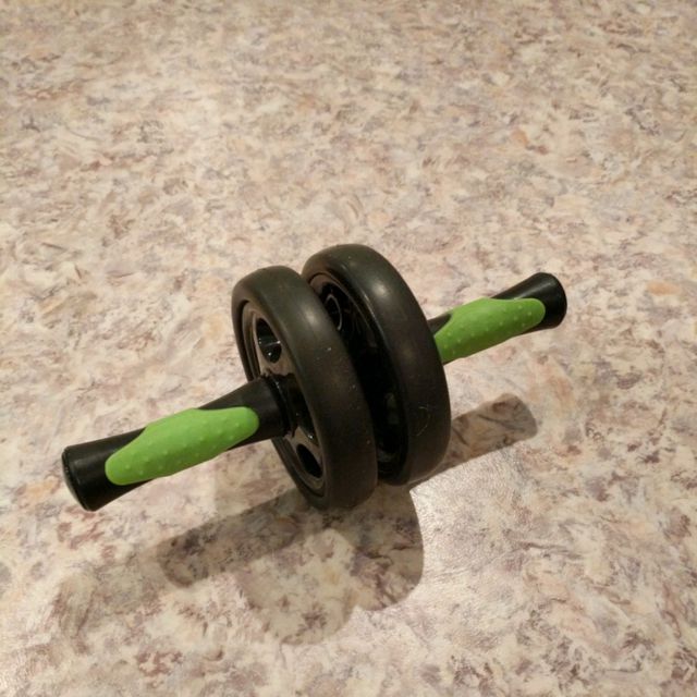 AB Wheel by Sergey Vetyugov - Exercise How-to - Skimble