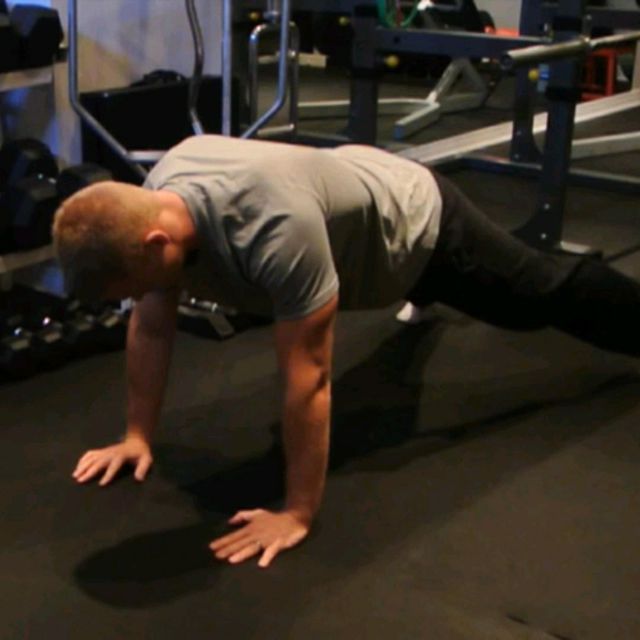 Plank Twist and Reach by Kat Trimble - Exercise How-to - Skimble