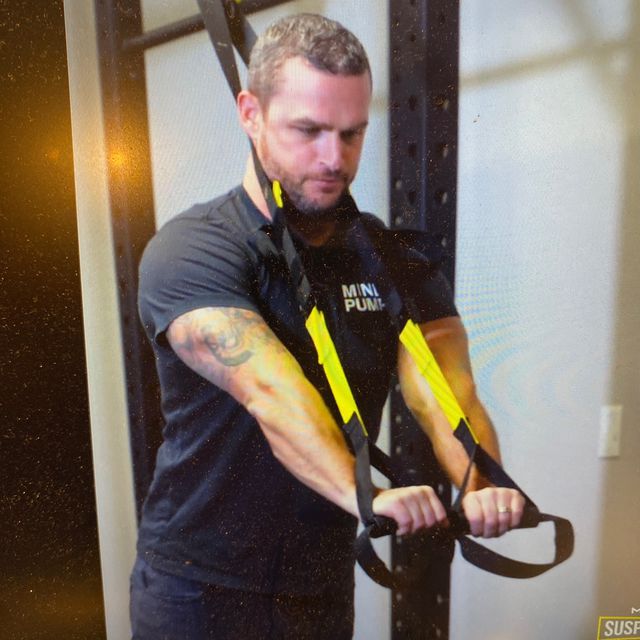 TRX Chest Press by Lee F. - Exercise How-to - Skimble