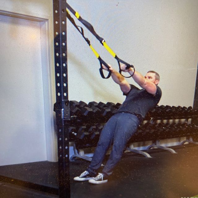 TRX Inverted Rows by Lee F. - Exercise How-to - Skimble