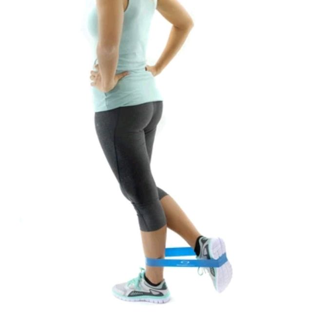 Standing Kickbacks by Jay H. - Exercise How-to - Skimble