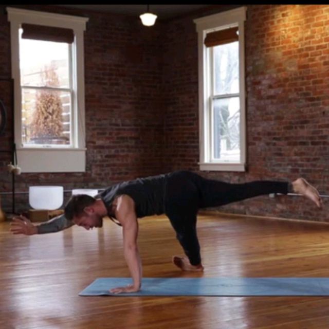 Awkward Falling Triangle, Right Side Lifted(Hold) by Alex 🌊. - Exercise ...