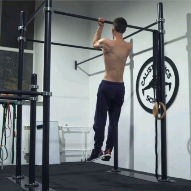 Supinated Grip Hang by Alex 🌊. - Exercise How-to - Skimble