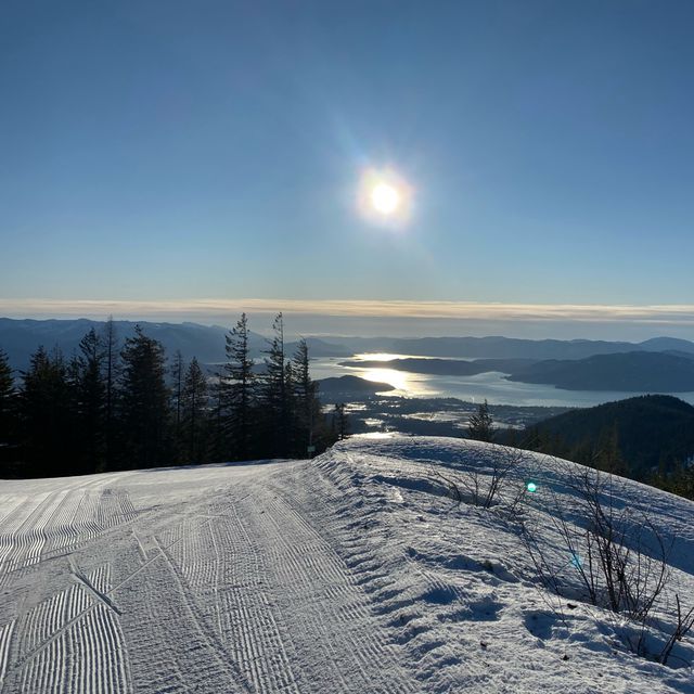 Walk Moderate 4 / Incline 3 by Deb W. - Exercise How-to - Skimble