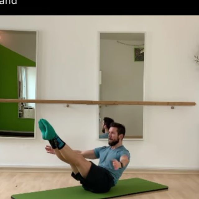 V Holds Open And Close Up And Down by Rushfitness 💪🏽 - Exercise How-to ...