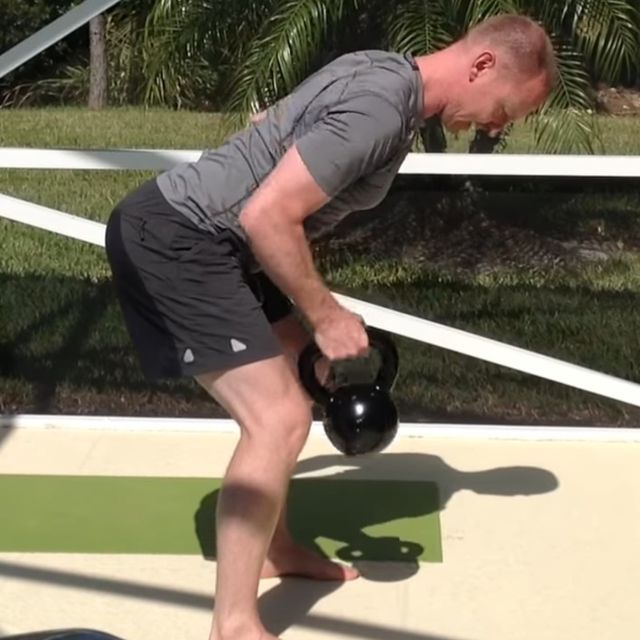 Kb Row por Marco Del Bigallo - Ejercicio Cómo hacerlo - Skimble