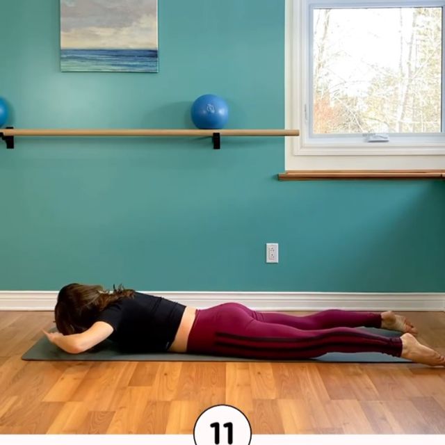 Hover Extension Reach by Rushfitness 💪🏽 - Exercise How-to - Skimble