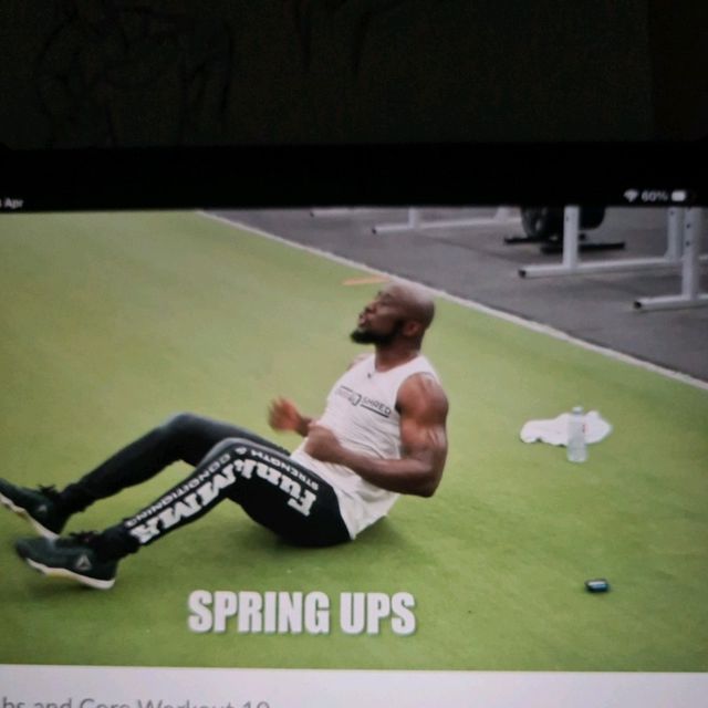 Spring Ups by Yong Siong H. - Exercise How-to - Skimble