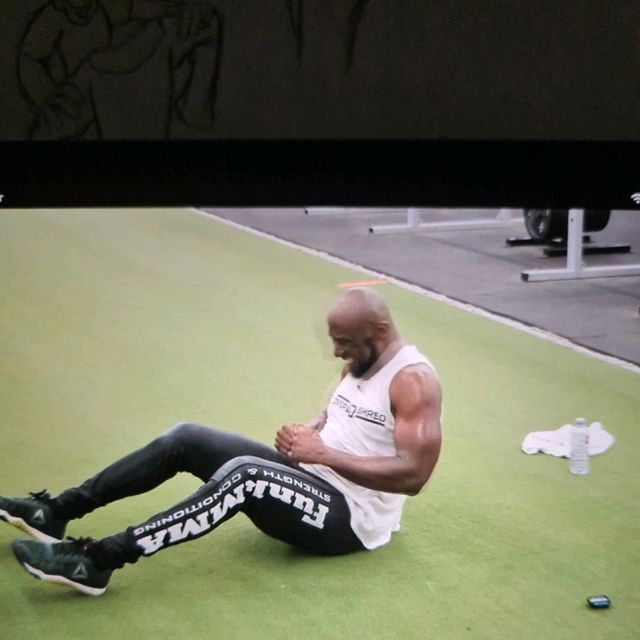 Spring Ups by Yong Siong H. - Exercise How-to - Skimble