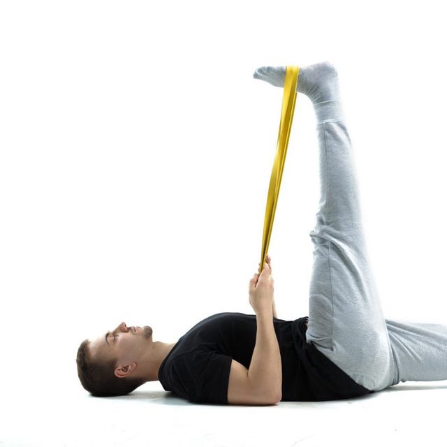 Lying Hamstring Stretch Right por Khaled B. - Ejercicio Cómo hacerlo ...