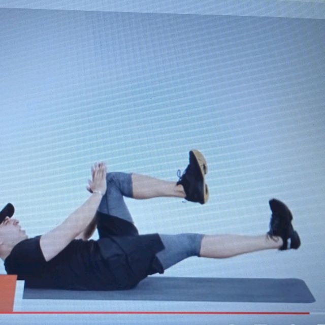 Core Hold by Xexu Lara - Ejercicio Cómo hacerlo - Skimble