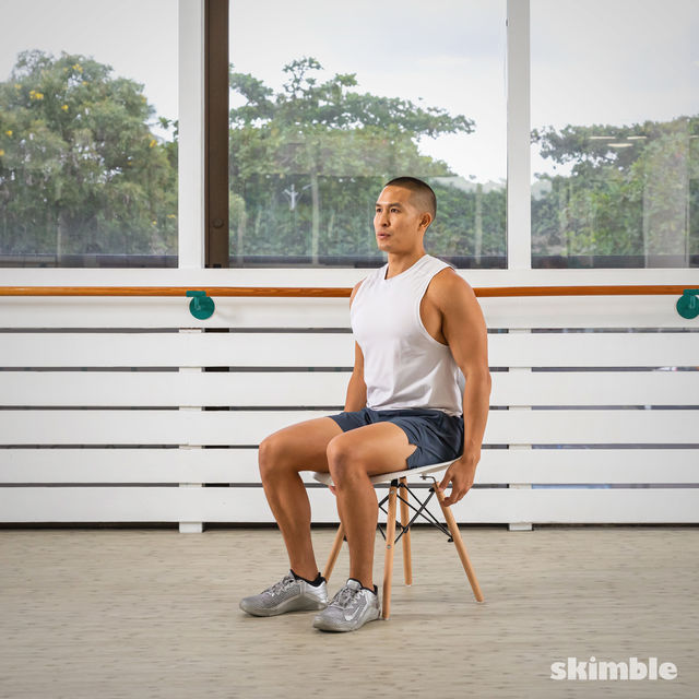 Shoulder Rotations - Exercise How-to - Skimble Workout Trainer