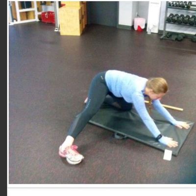 Trx Superman by Gabi Wolosik - Exercise How-to - Skimble