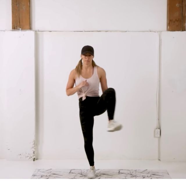 Left Hip Rotation by Ömer Köseoğlu - Exercise How-to - Skimble