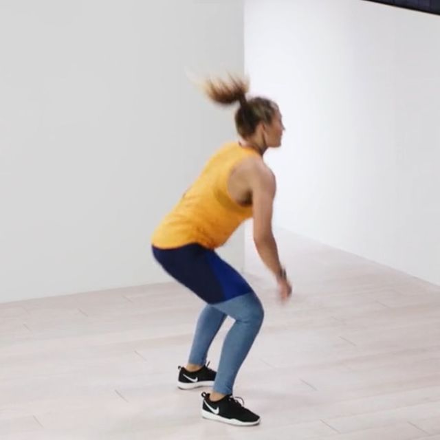 180 Squat Jumps by Vera Maxakova - Exercise How-to - Skimble