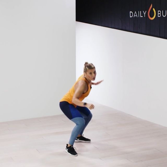 180 Jump Punch by Vera Maxakova - Exercise How-to - Skimble