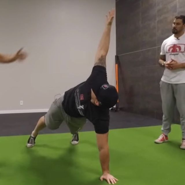 Extended Plank With Rotation by Krisonthis . - Exercise How-to - Skimble