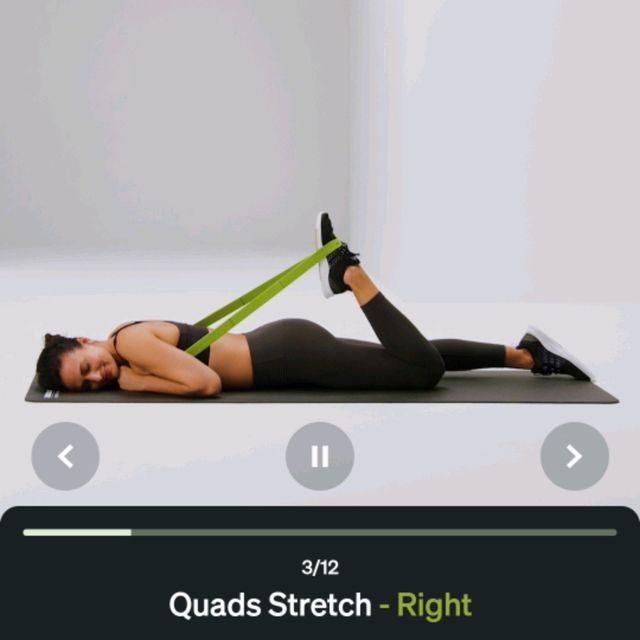 Quads Stretch With Band - Right by Rajeswari D. - Exercise How-to - Skimble