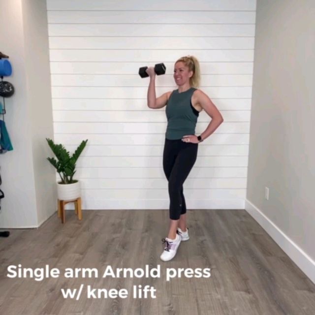 Single arm press with knee Llift/ right + left by Susanne H. - Exercise ...