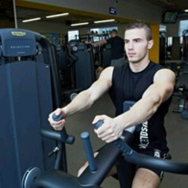 Iso Row by David D. - Exercise How-to - Skimble Workout Trainer