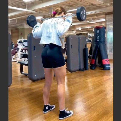 Cable Pull Aparts by Erika M. - Exercise How-to - Skimble