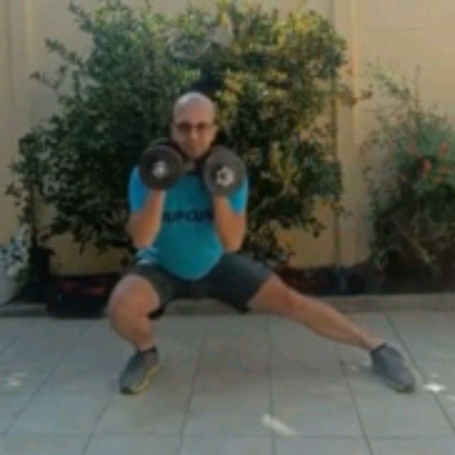 Front rack cossack squat by Francisco Perez - Ejercicio Cómo hacerlo ...