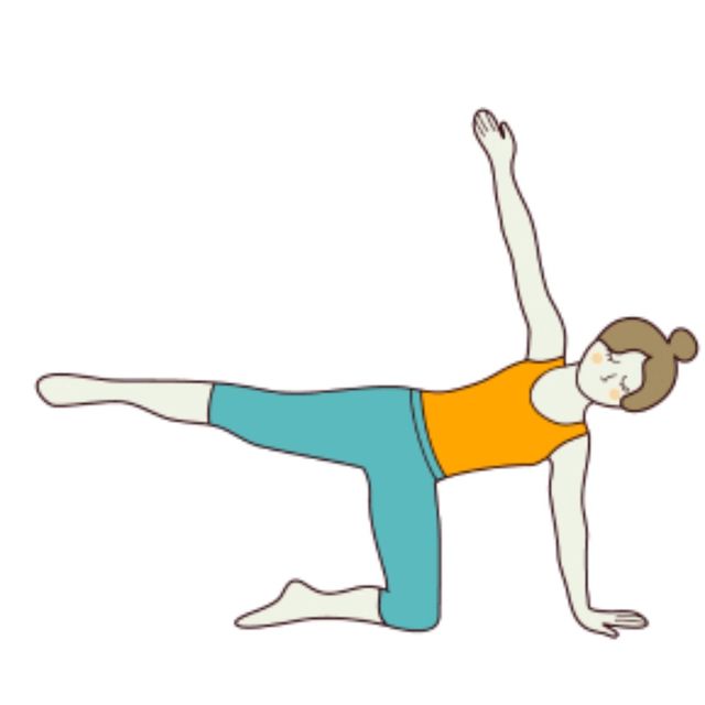 Kneeling Half Moon Right by 𝔻𝕖𝕤𝕖𝕣𝕥 𝔽𝕠𝕩🦊 🌟 - Exercise How-to - Skimble