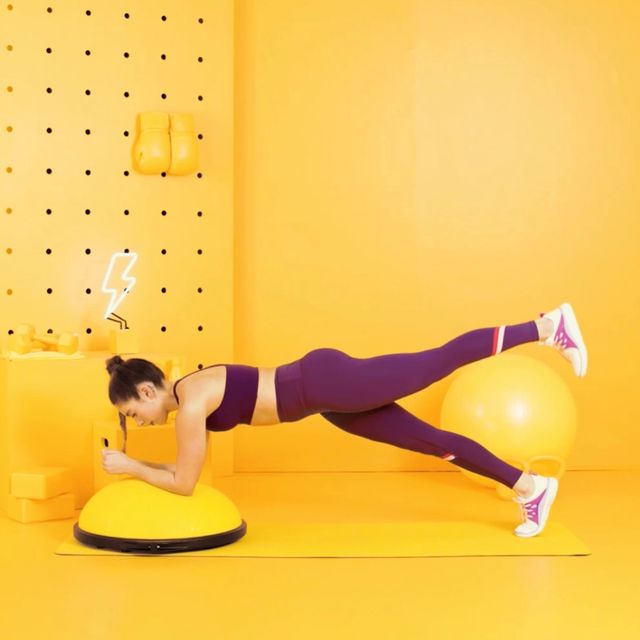 Bosu Plank Leg Lifts by Ömer Köseoğlu - Exercise How-to - Skimble