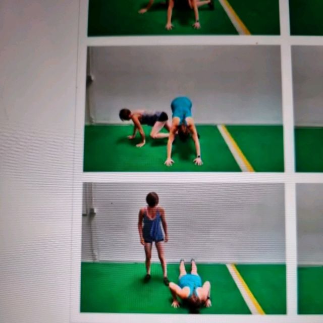 Partner Jump Over, Crawl Under by Chan Y. - Exercise How-to - Skimble