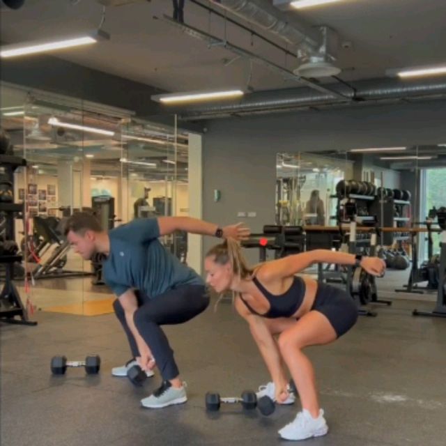 Alternate Snatches por Jason G. - Ejercicio Cómo hacerlo - Skimble